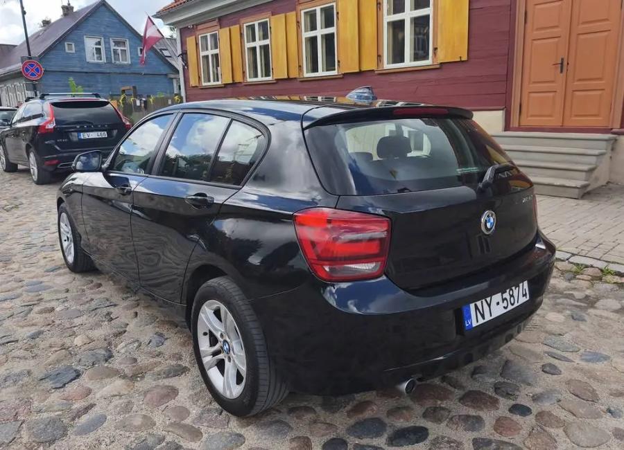 Melns BMW 116 2011 Jelgava, ar dzinēja tilpumu 2.00 L un nobraukumu 328 tūkst. km par 4390 €, foto 3 vietnē AUTOMOTO.COM.LV