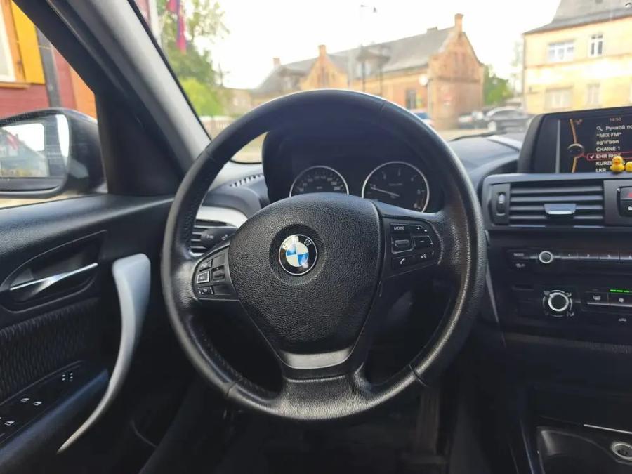 Melns BMW 116 2011 Jelgava, ar dzinēja tilpumu 2.00 L un nobraukumu 328 tūkst. km par 4390 €, foto 15 vietnē AUTOMOTO.COM.LV