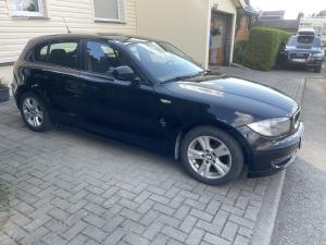 Melns BMW 116 2011 Šauļi, ar dzinēja tilpumu 2.00 L un nobraukumu 135 tūkst. km par 3500 €, foto 10 vietnē AUTOMOTO.COM.LV