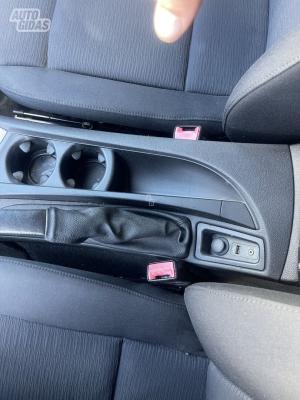 Melns BMW 116 2011 Šauļi, ar dzinēja tilpumu 2.00 L un nobraukumu 135 tūkst. km par 3500 €, foto 22 vietnē AUTOMOTO.COM.LV