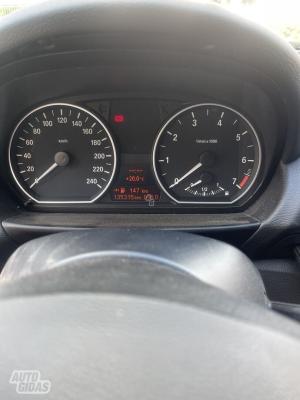 Melns BMW 116 2011 Šauļi, ar dzinēja tilpumu 2.00 L un nobraukumu 135 tūkst. km par 3500 €, foto 29 vietnē AUTOMOTO.COM.LV
