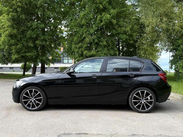 Black BMW 116 2011 in Jonava, with an engine capacity of 2.00 L and mileage of 300 thousand km for 3900 €, photo 3 on AUTOMOTO.COM.LV