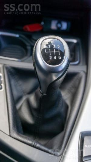 Melns BMW 116 2011 Rīga, ar dzinēja tilpumu 2.00 L un nobraukumu 267 tūkst. km par 4590 €, foto 16 vietnē AUTOMOTO.COM.LV