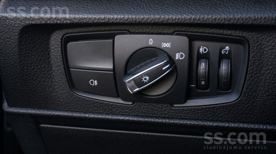 Melns BMW 116 2011 Rīga, ar dzinēja tilpumu 2.00 L un nobraukumu 267 tūkst. km par 4590 €, foto 23 vietnē AUTOMOTO.COM.LV