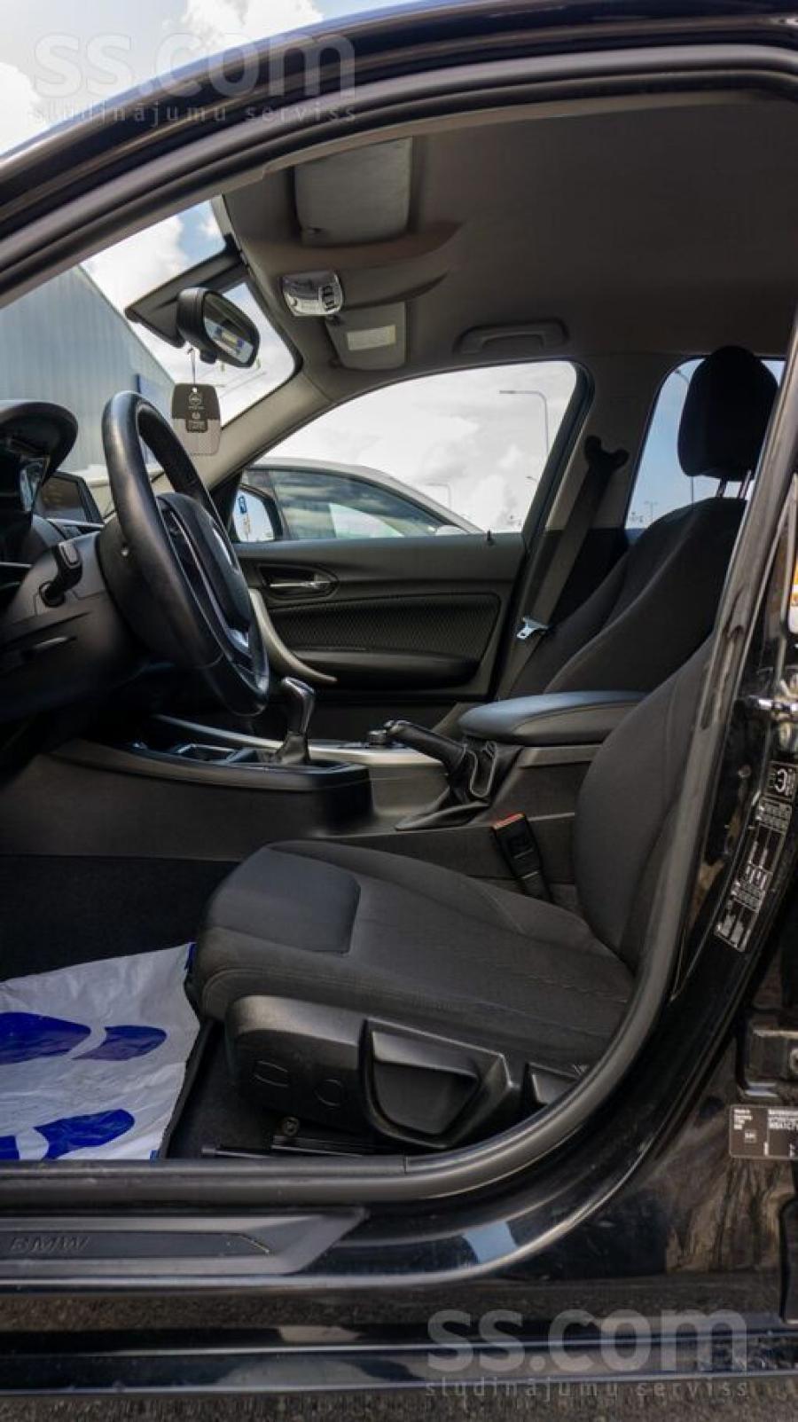Melns BMW 116 2011 Rīga, ar dzinēja tilpumu 2.00 L un nobraukumu 267 tūkst. km par 4590 €, foto 26 vietnē AUTOMOTO.COM.LV