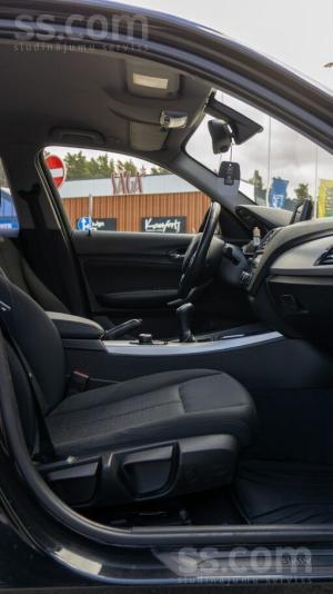 Melns BMW 116 2011 Rīga, ar dzinēja tilpumu 2.00 L un nobraukumu 267 tūkst. km par 4590 €, foto 27 vietnē AUTOMOTO.COM.LV