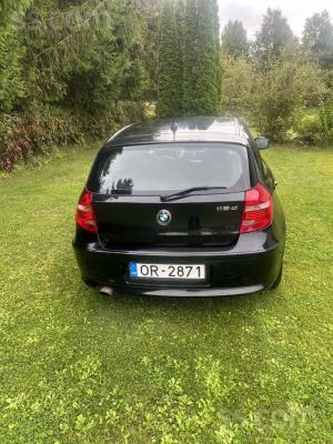 Melns BMW 116 2011 Aizkraukle, ar dzinēja tilpumu 2.00 L un nobraukumu 324 tūkst. km par 3350 €, foto 5 vietnē AUTOMOTO.COM.LV