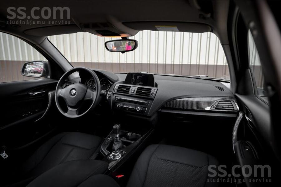Black BMW 116 2012 in Talsi, with an engine capacity of 2.00 L and mileage of 274 thousand km for 6690 €, photo 8 on AUTOMOTO.COM.LV