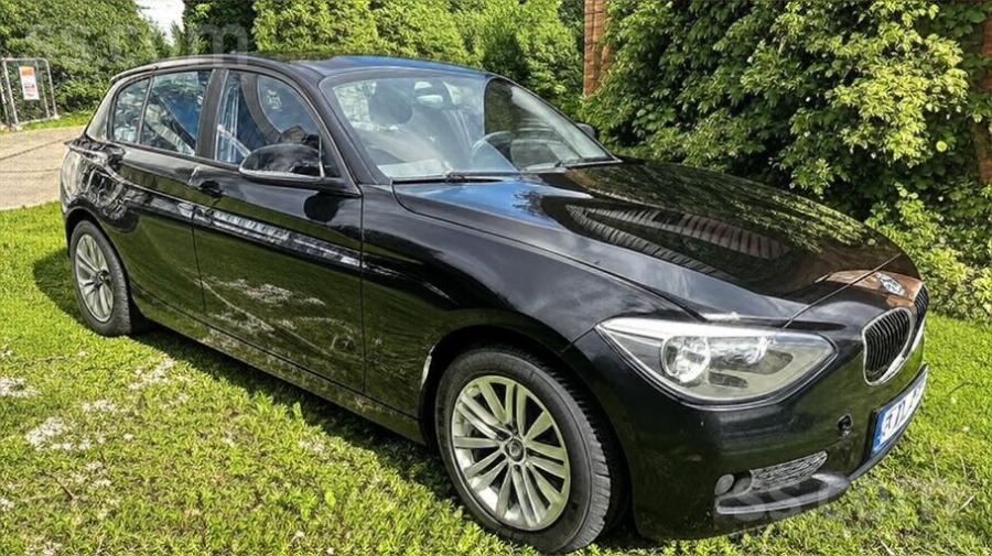 Melns BMW 116 2012 Rīga, ar dzinēja tilpumu 2.00 L un nobraukumu 299 tūkst. km par 4500 €, foto 1 vietnē AUTOMOTO.COM.LV