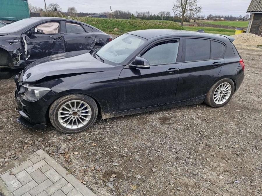 Melns BMW 116 2012 Marijampole, ar dzinēja tilpumu 2.00 L un nobraukumu 350 tūkst. km par 2800 €, foto 13 vietnē AUTOMOTO.COM.LV