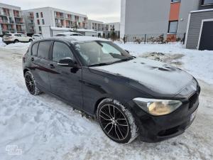 Melns BMW 116 2012 Klaipėda, ar dzinēja tilpumu 1.60 L un nobraukumu 190 tūkst. km par 5650 €, foto 3 vietnē AUTOMOTO.COM.LV