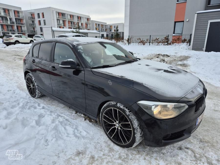 Melns BMW 116 2012 Klaipėda, ar dzinēja tilpumu 1.60 L un nobraukumu 190 tūkst. km par 5650 €, foto 3 vietnē AUTOMOTO.COM.LV