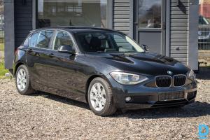 Melns BMW 116 2012 Liepāja, ar dzinēja tilpumu 1.60 L un nobraukumu 306 tūkst. km par 5900 €, foto  vietnē AUTOMOTO.COM.LV