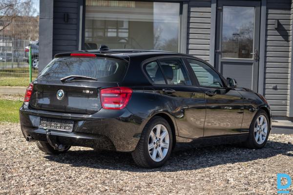 Melns BMW 116 2012 Liepāja, ar dzinēja tilpumu 1.60 L un nobraukumu 306 tūkst. km par 5900 €, foto 4 vietnē AUTOMOTO.COM.LV
