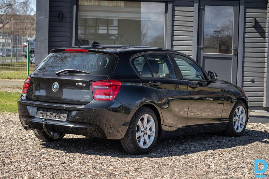 Melns BMW 116 2012 Liepāja, ar dzinēja tilpumu 1.60 L un nobraukumu 306 tūkst. km par 5900 €, foto 5 vietnē AUTOMOTO.COM.LV