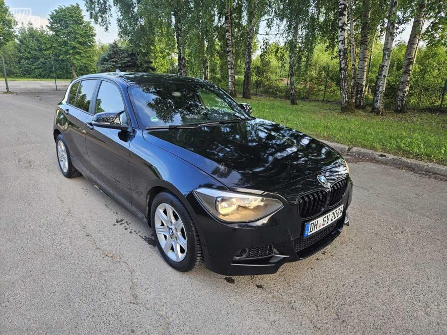 Black BMW 116 2012 in Sakiai, with an engine capacity of 2.00 L and mileage of 211 thousand km for 5200 €, photo 1 on AUTOMOTO.COM.LV