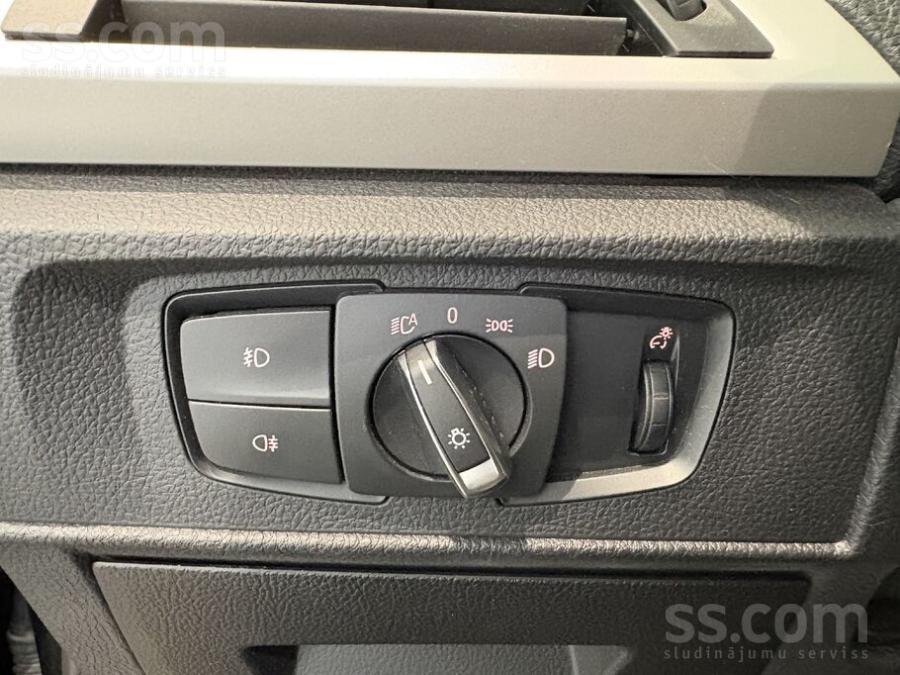 Melns BMW 116 2012 Ventspils, ar dzinēja tilpumu 1.60 L un nobraukumu 256 tūkst. km par 6900 €, foto 14 vietnē AUTOMOTO.COM.LV