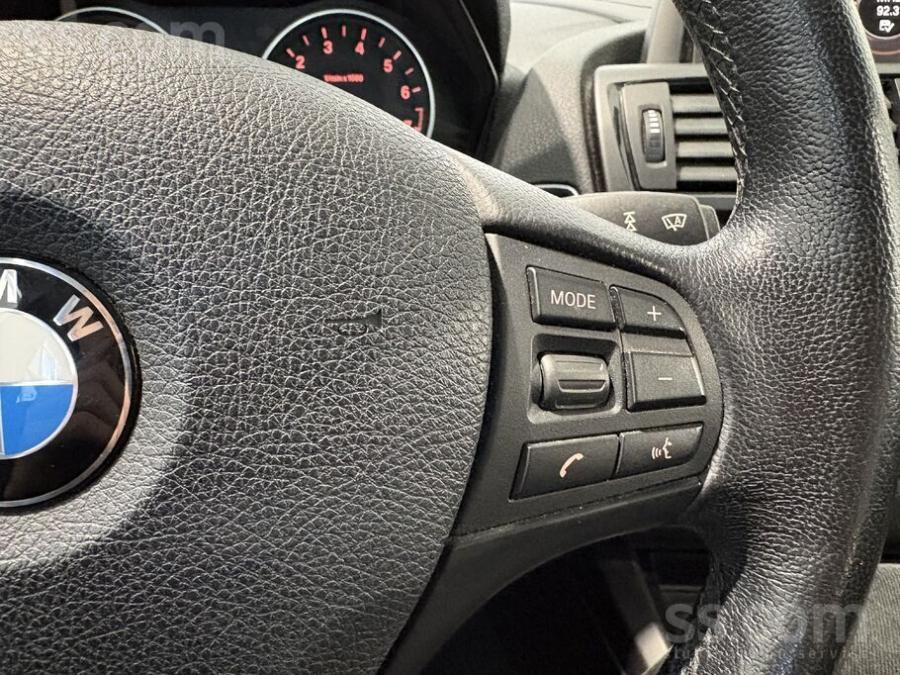 Melns BMW 116 2012 Ventspils, ar dzinēja tilpumu 1.60 L un nobraukumu 256 tūkst. km par 6900 €, foto 16 vietnē AUTOMOTO.COM.LV