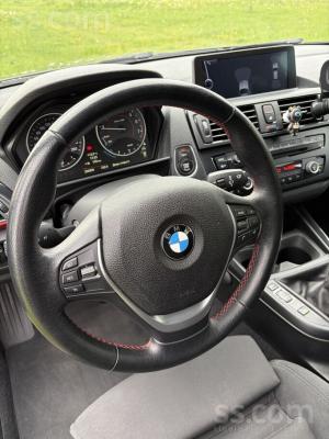 Melns BMW 116 2012 Rīga, ar dzinēja tilpumu 1.60 L un nobraukumu 200 tūkst. km par 6800 €, foto 4 vietnē AUTOMOTO.COM.LV