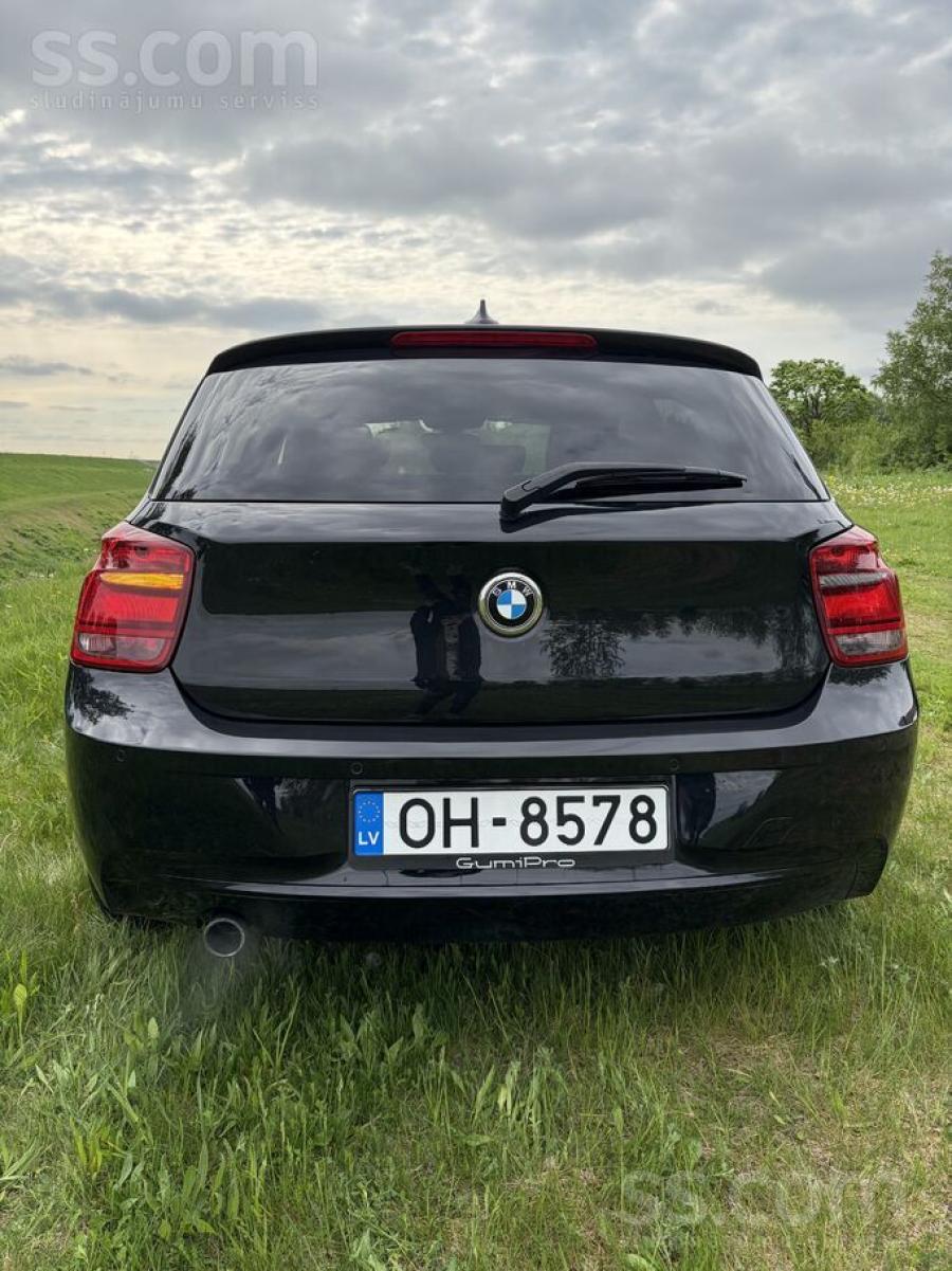 Melns BMW 116 2012 Rīga, ar dzinēja tilpumu 1.60 L un nobraukumu 200 tūkst. km par 6800 €, foto 24 vietnē AUTOMOTO.COM.LV