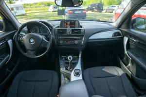 Black BMW 116 2012 in Grobiņa, with an engine capacity of 1.60 L and mileage of 307 thousand km for 5900 €, photo 8 on AUTOMOTO.COM.LV