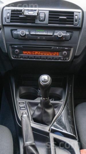 Melns BMW 116 2012 Rīga, ar dzinēja tilpumu 2.00 L un nobraukumu 256 tūkst. km par 6990 €, foto 14 vietnē AUTOMOTO.COM.LV