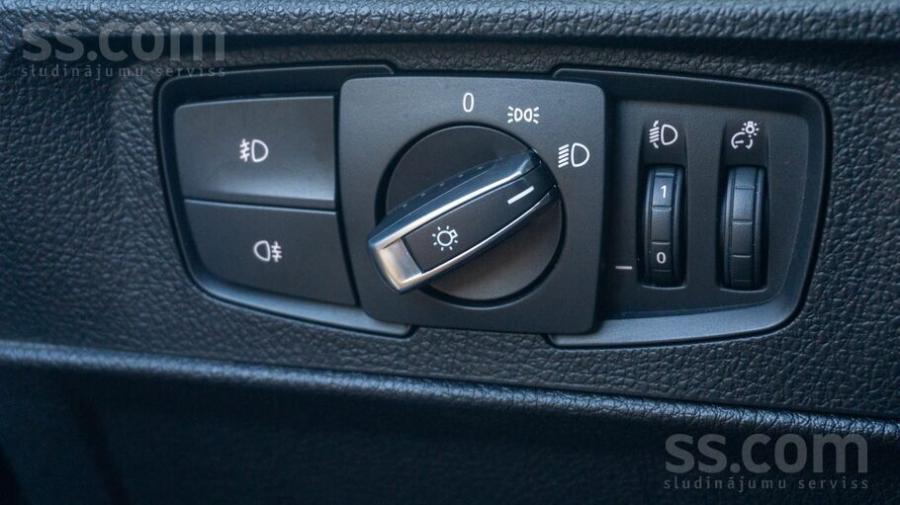 Melns BMW 116 2012 Rīga, ar dzinēja tilpumu 2.00 L un nobraukumu 256 tūkst. km par 6990 €, foto 21 vietnē AUTOMOTO.COM.LV