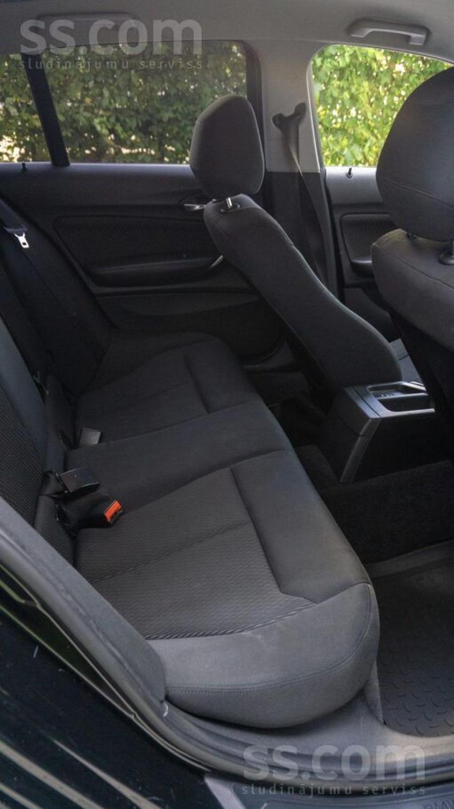 Melns BMW 116 2012 Rīga, ar dzinēja tilpumu 2.00 L un nobraukumu 256 tūkst. km par 6990 €, foto 25 vietnē AUTOMOTO.COM.LV