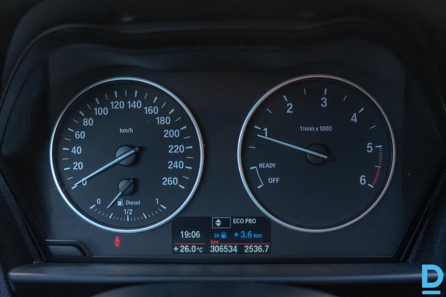 Melns BMW 116 2012 Liepāja, ar dzinēja tilpumu 1.60 L un nobraukumu 307 tūkst. km par 5900 €, foto 9 vietnē AUTOMOTO.COM.LV
