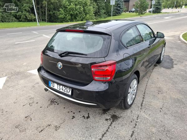 Melns BMW 116 2012 Jonava, ar dzinēja tilpumu 2.00 L un nobraukumu 323 tūkst. km par 4250 €, foto 7 vietnē AUTOMOTO.COM.LV