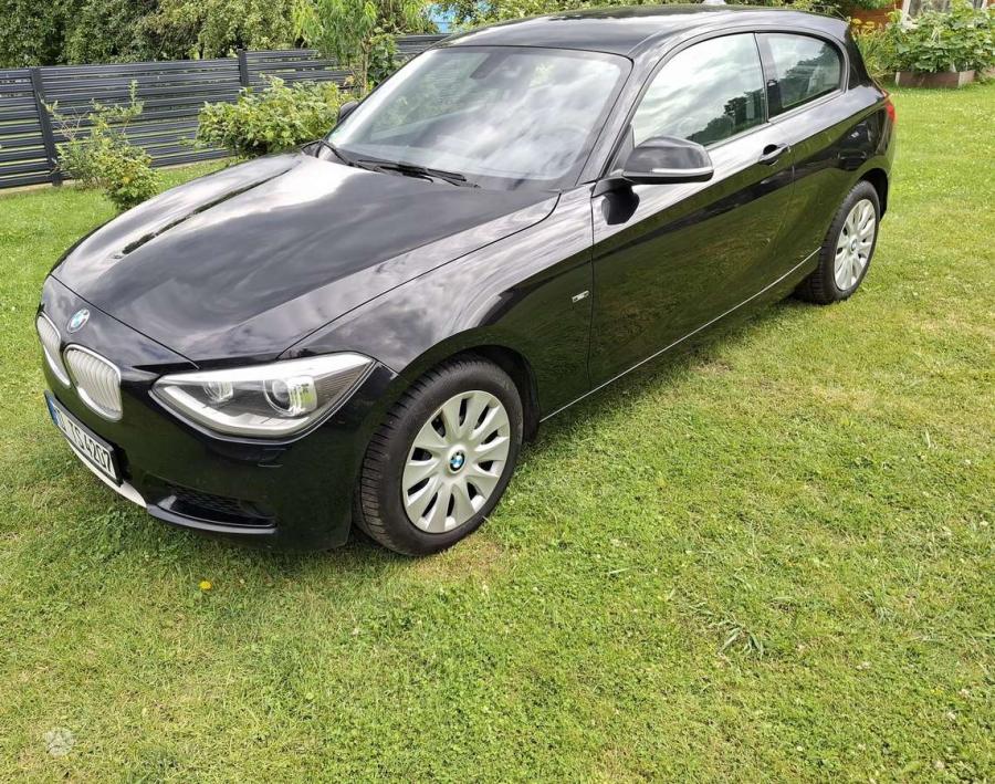 Черный БМВ 116 2012 в Ионава, объемом двигателя 2.00 л и пробегом 323 тыс. км за 4250 €, фото 19 на AUTOMOTO.COM.LV