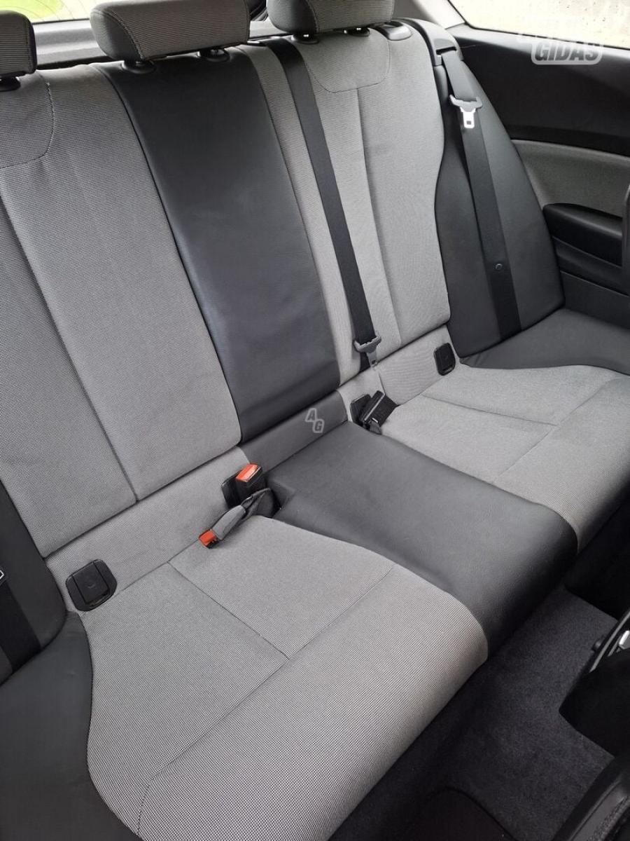 Melns BMW 116 2012 Jonava, ar dzinēja tilpumu 2.00 L un nobraukumu 323 tūkst. km par 4250 €, foto 19 vietnē AUTOMOTO.COM.LV