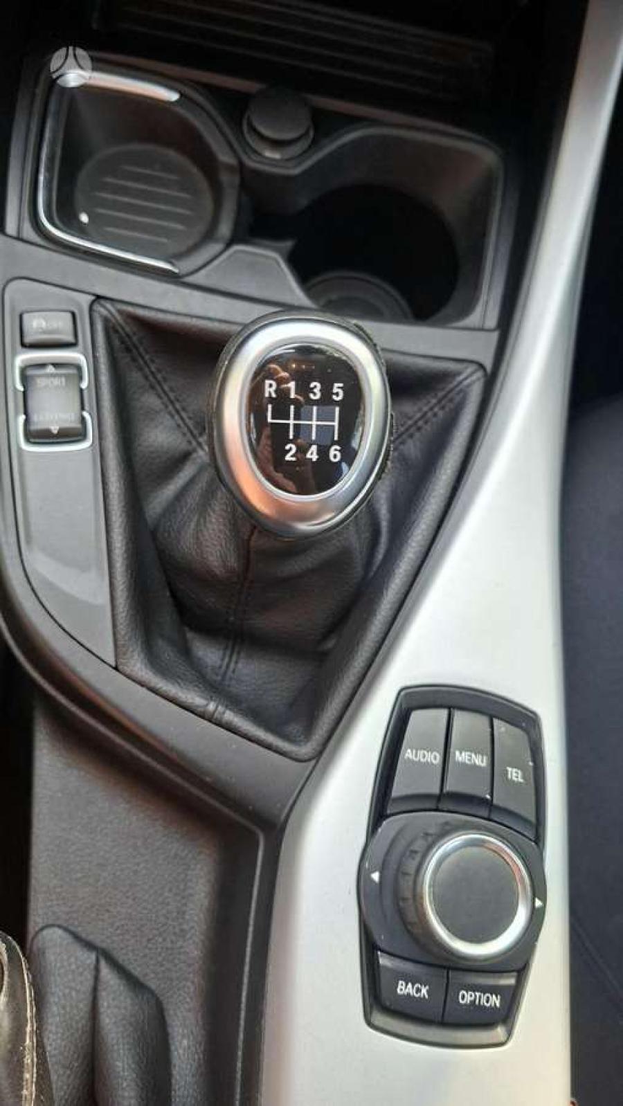 Black BMW 116 2012 in Kaunas, with an engine capacity of 2.00 L and mileage of 211 thousand km for 5200 €, photo 26 on AUTOMOTO.COM.LV