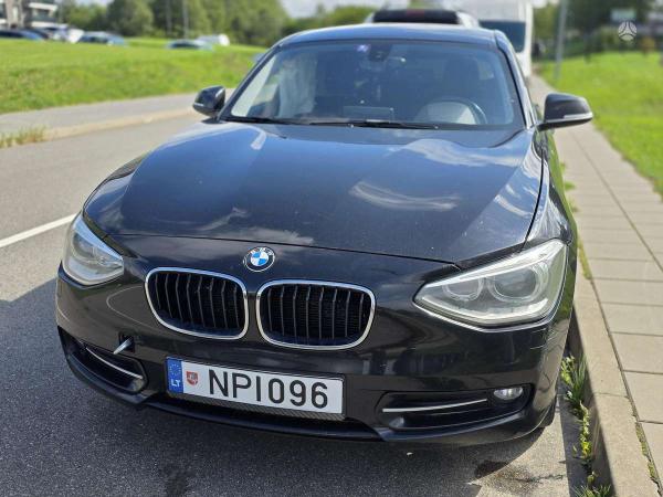 Melns BMW 116 2012 Viļņa, ar dzinēja tilpumu 2.00 L un nobraukumu 151 tūkst. km par 2000 €, foto 6 vietnē AUTOMOTO.COM.LV