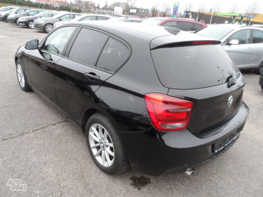 Black BMW 116 2013 in Klaipeda, with an engine capacity of 2.00 L and mileage of 200 thousand km for 6990 €, photo 5 on AUTOMOTO.COM.LV