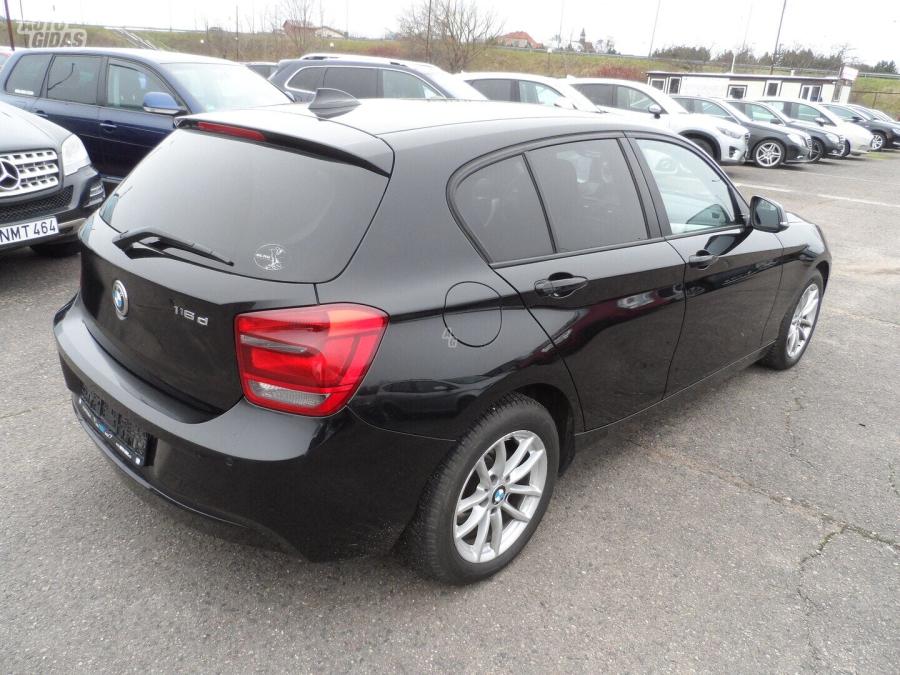 Black BMW 116 2013 in Klaipeda, with an engine capacity of 2.00 L and mileage of 200 thousand km for 6990 €, photo 7 on AUTOMOTO.COM.LV