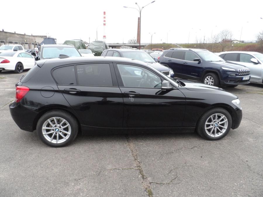 Black BMW 116 2013 in Klaipeda, with an engine capacity of 2.00 L and mileage of 200 thousand km for 6990 €, photo 8 on AUTOMOTO.COM.LV