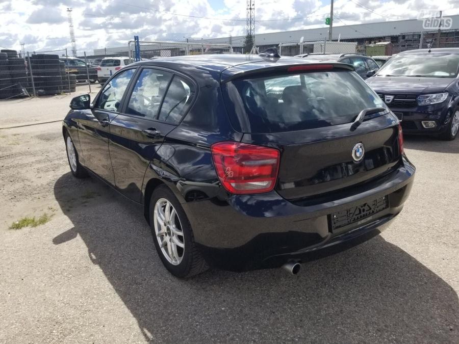 Melns BMW 116 2013 Kauņa, ar dzinēja tilpumu 1.60 L un nobraukumu 155 tūkst. km par 3750 €, foto 9 vietnē AUTOMOTO.COM.LV
