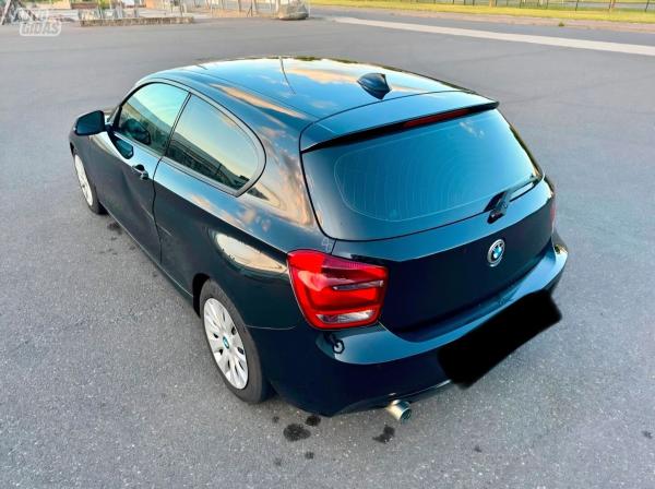 Melns BMW 116 2013 Kauņa, ar dzinēja tilpumu 1.60 L un nobraukumu 195 tūkst. km par 4199 €, foto 7 vietnē AUTOMOTO.COM.LV