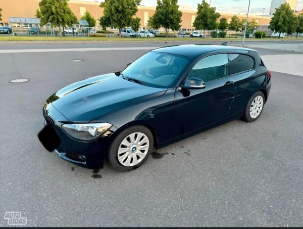 Melns BMW 116 2013 Kauņa, ar dzinēja tilpumu 1.60 L un nobraukumu 195 tūkst. km par 4199 €, foto 10 vietnē AUTOMOTO.COM.LV