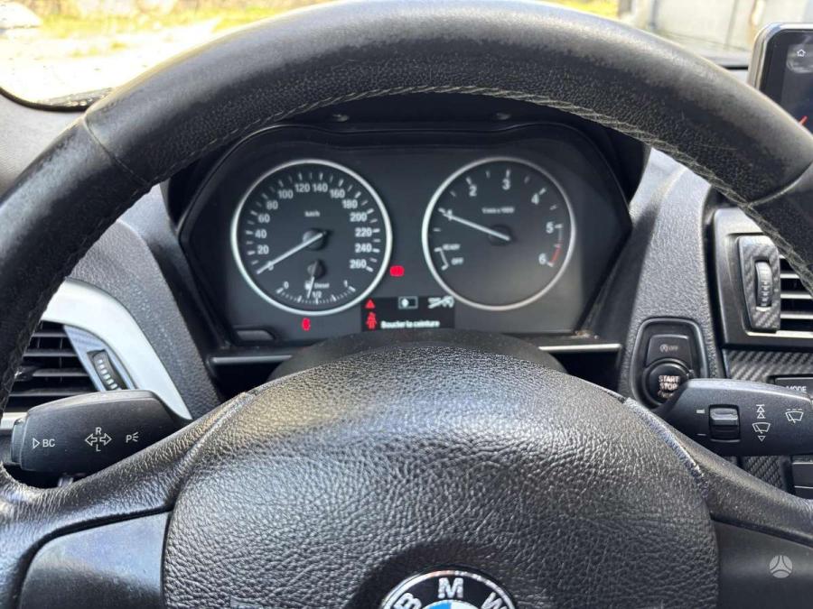 Black BMW 116 2013 in Utena, with an engine capacity of 1.60 L and mileage of 335 thousand km for 4400 €, photo 18 on AUTOMOTO.COM.LV
