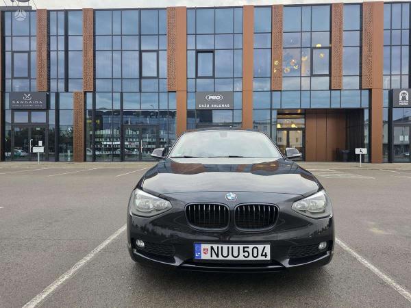 Black BMW 116 2013 in Kaunas, with an engine capacity of 1.60 L and mileage of 195 thousand km for 5200 €, photo 4 on AUTOMOTO.COM.LV