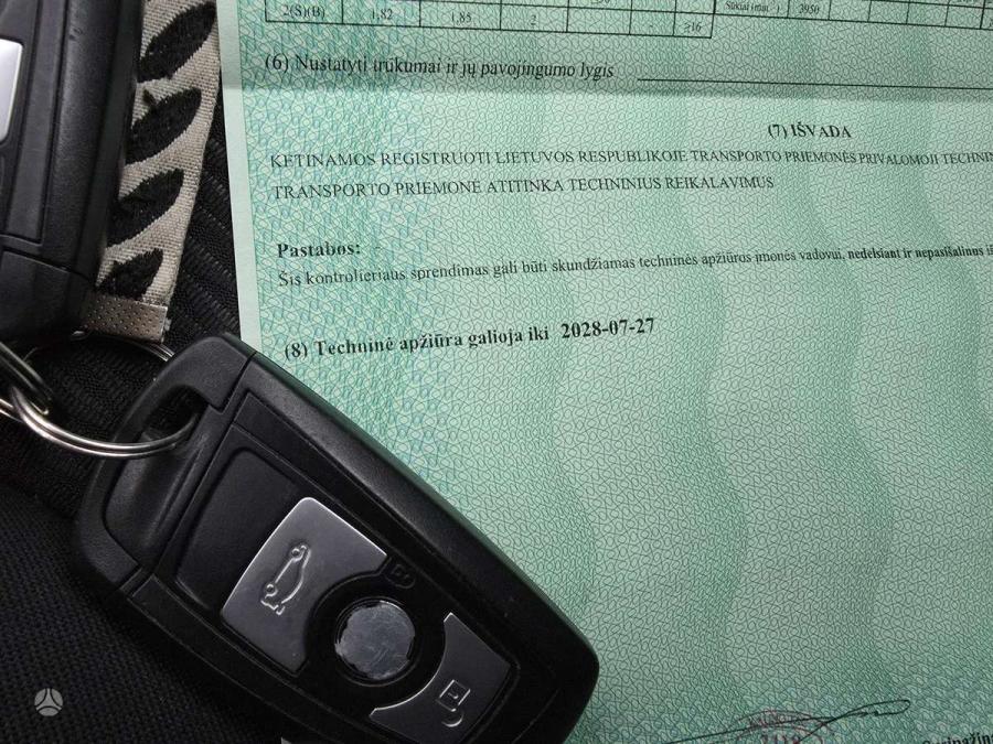 Melns BMW 116 2013 Kauņa, ar dzinēja tilpumu 1.60 L un nobraukumu 195 tūkst. km par 5200 €, foto 19 vietnē AUTOMOTO.COM.LV
