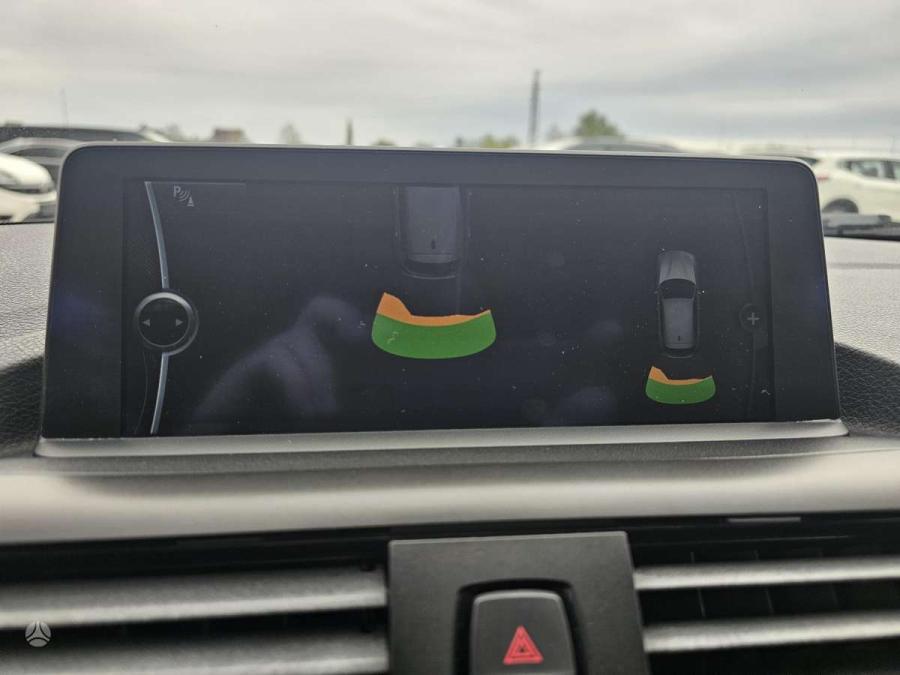Melns BMW 116 2013 Tauragė, ar dzinēja tilpumu 2.00 L un nobraukumu 270 tūkst. km par 4700 €, foto 16 vietnē AUTOMOTO.COM.LV