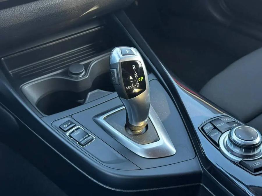 Melns BMW 116 2014 Jelgava, ar dzinēja tilpumu 1.60 L un nobraukumu 269 tūkst. km par 7650 €, foto 25 vietnē AUTOMOTO.COM.LV
