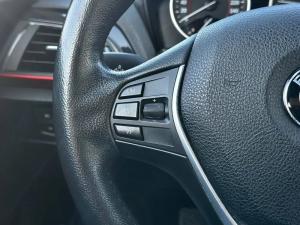 Melns BMW 116 2014 Jelgava, ar dzinēja tilpumu 1.60 L un nobraukumu 269 tūkst. km par 7650 €, foto 29 vietnē AUTOMOTO.COM.LV