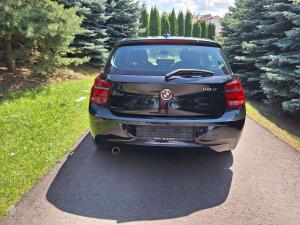 Black BMW 116 2014 in Utena, with an engine capacity of 2.00 L and mileage of 323 thousand km for 6200 €, photo 5 on AUTOMOTO.COM.LV