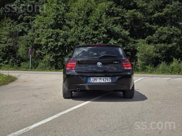 Melns BMW 116 2014 Rīga, ar dzinēja tilpumu 2.00 L un nobraukumu 224 tūkst. km par 5299 €, foto 6 vietnē AUTOMOTO.COM.LV