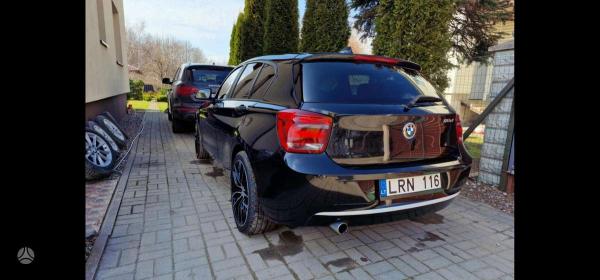 Black BMW 116 2014 in Klaipeda, with an engine capacity of 2.00 L and mileage of 264 thousand km for 6200 €, photo 4 on AUTOMOTO.COM.LV