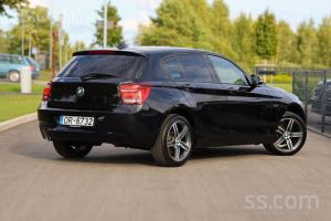 Melns BMW 116 2014 Jelgava, ar dzinēja tilpumu 2.00 L un nobraukumu 0 tūkst. km par 8850 €, foto 5 vietnē AUTOMOTO.COM.LV
